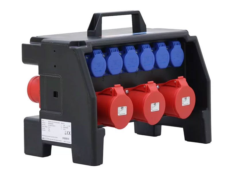 Merz mini-verdeelkast 32A 3x32A 5-P en 6x230V kopen | AIC Visser