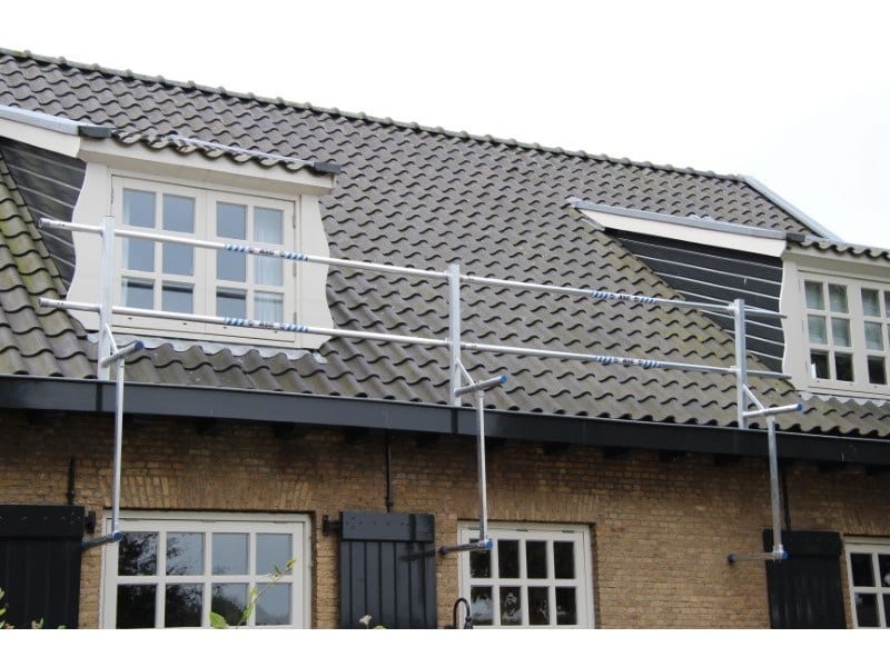 Set dakrandbeveiliging schuin dak 3 - 30 m kopen | AIC Visser
